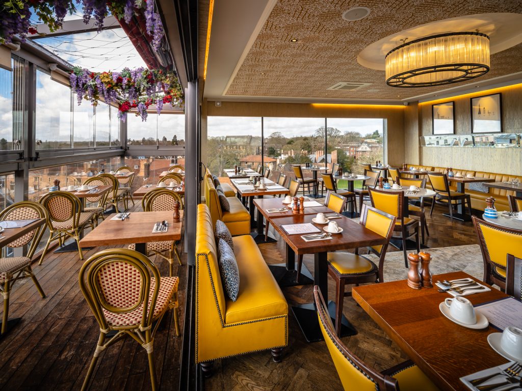 Six Cambridge Restaurant | Lunch & Dinner